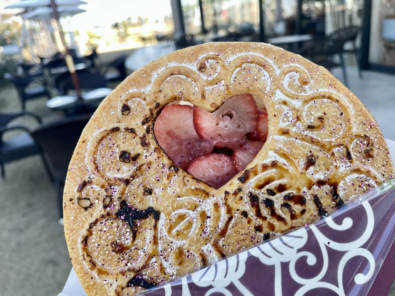 【AOYA CAMPAGNE(アオヤカンパーニュ)】いちごたっぷりのガレットを味わう！｜小山市 - とちぎびより